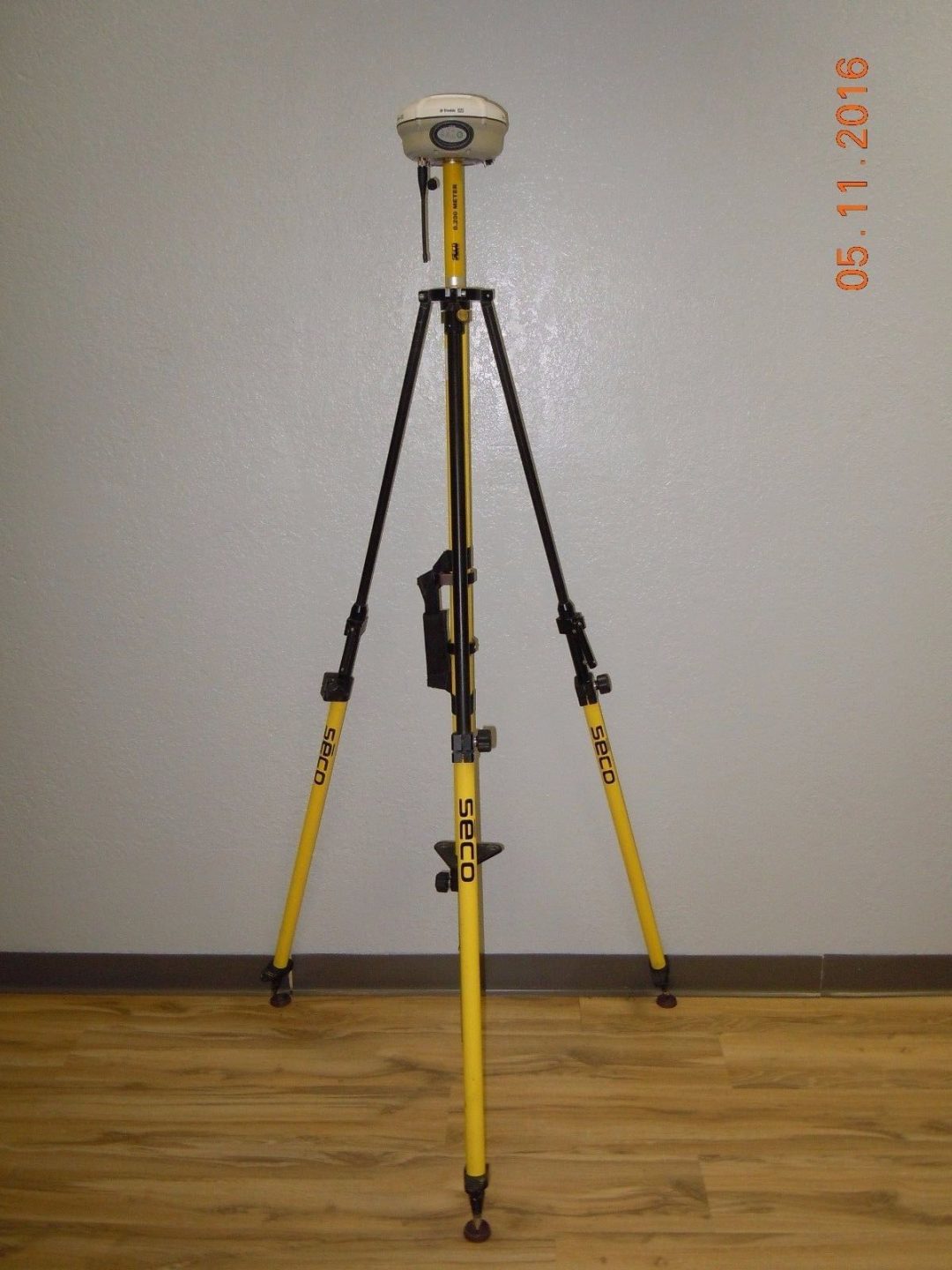 Trimble R8 Model 3 GPS Glonass GNSS Galileo Rover Base RTK SET with ...