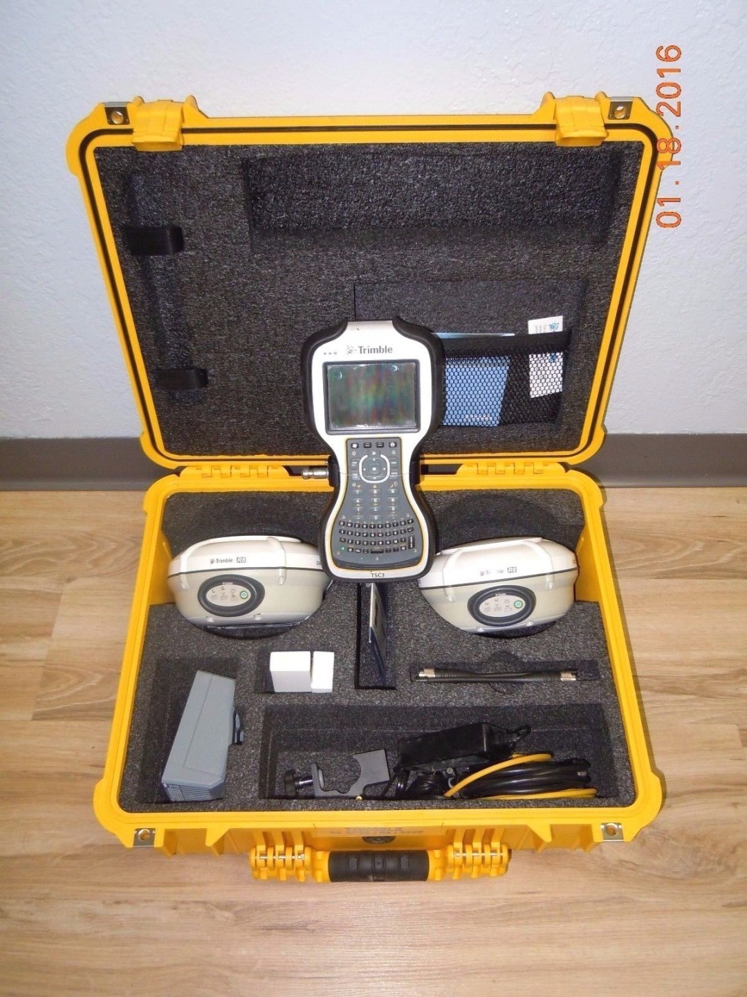 Trimble R8 Model 4 L1 L2 L2c L5 GPS Glonass GNSS Galileo TSC3 Rover ...