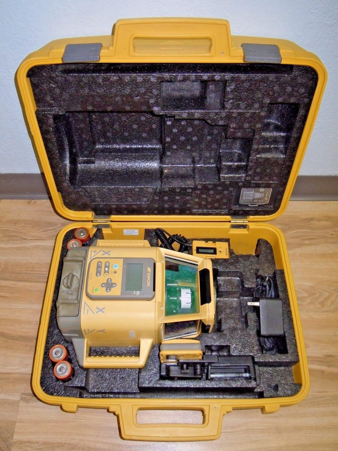 Topcon RT-5Sb Dual Slope Machine Control Grade Laser Level | DH Technology