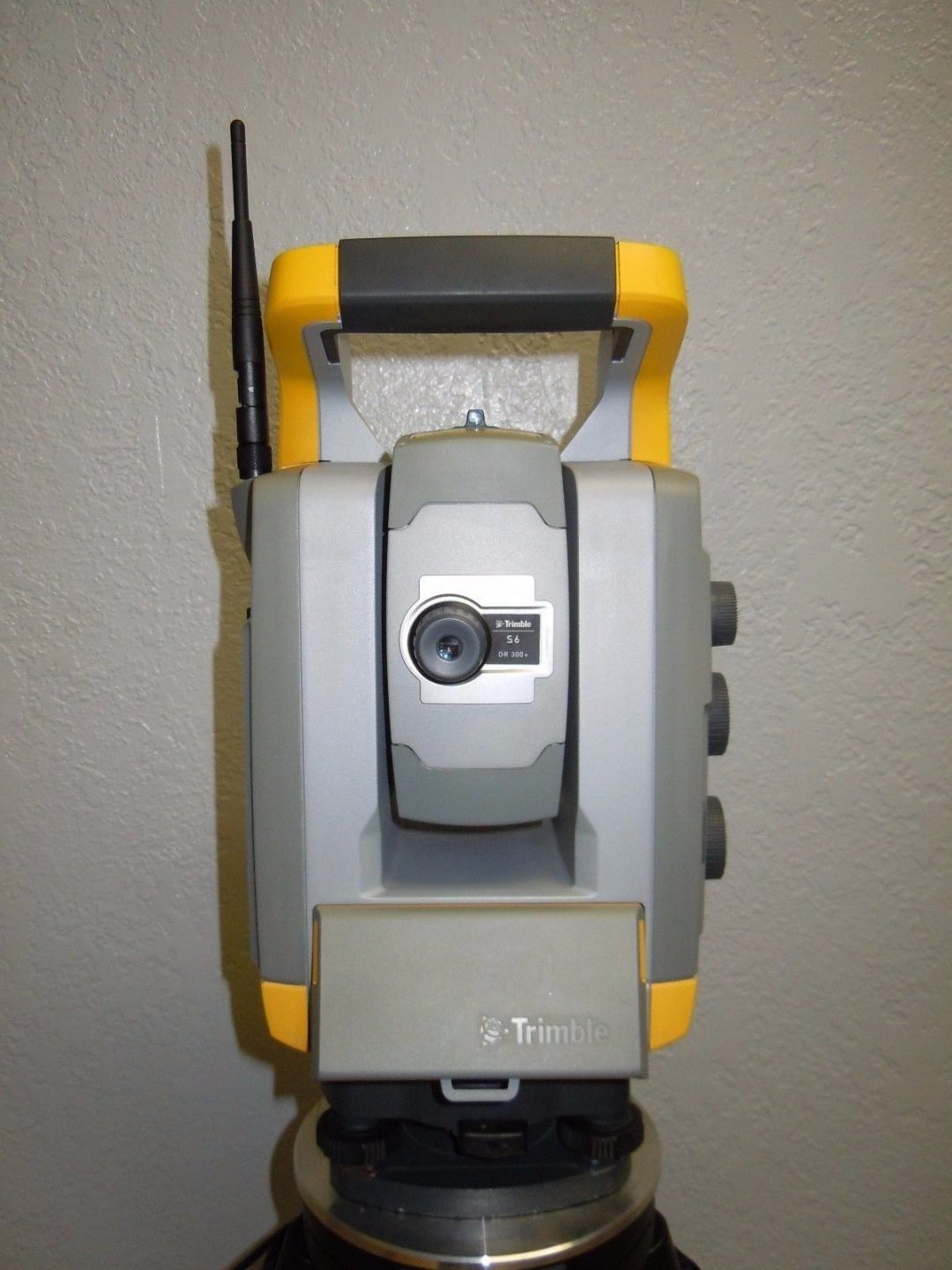 Trimble S6 Robotic Total Station 3″ Sec DR 300 Only | DH Technology