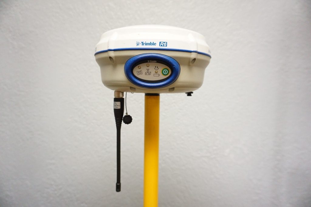 Trimble R6 Model 1 GNSS GPS L1 L2 RTK 450-470mhz TSC2 TDL-450H 5800 R10 ...