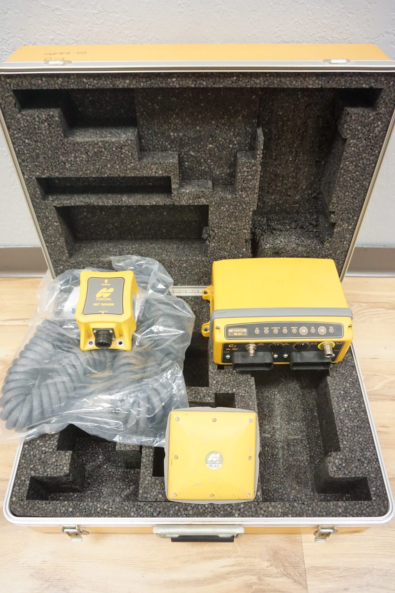 Topcon MC2 GX55 Machine Control mmGPS GPS GNSS w/ Auto’s MC2 for MC-R3 ...