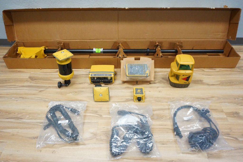 Topcon MC2 GX55 Machine Control mmGPS GPS GNSS w/ Auto’s MC2 for MC-R3 ...