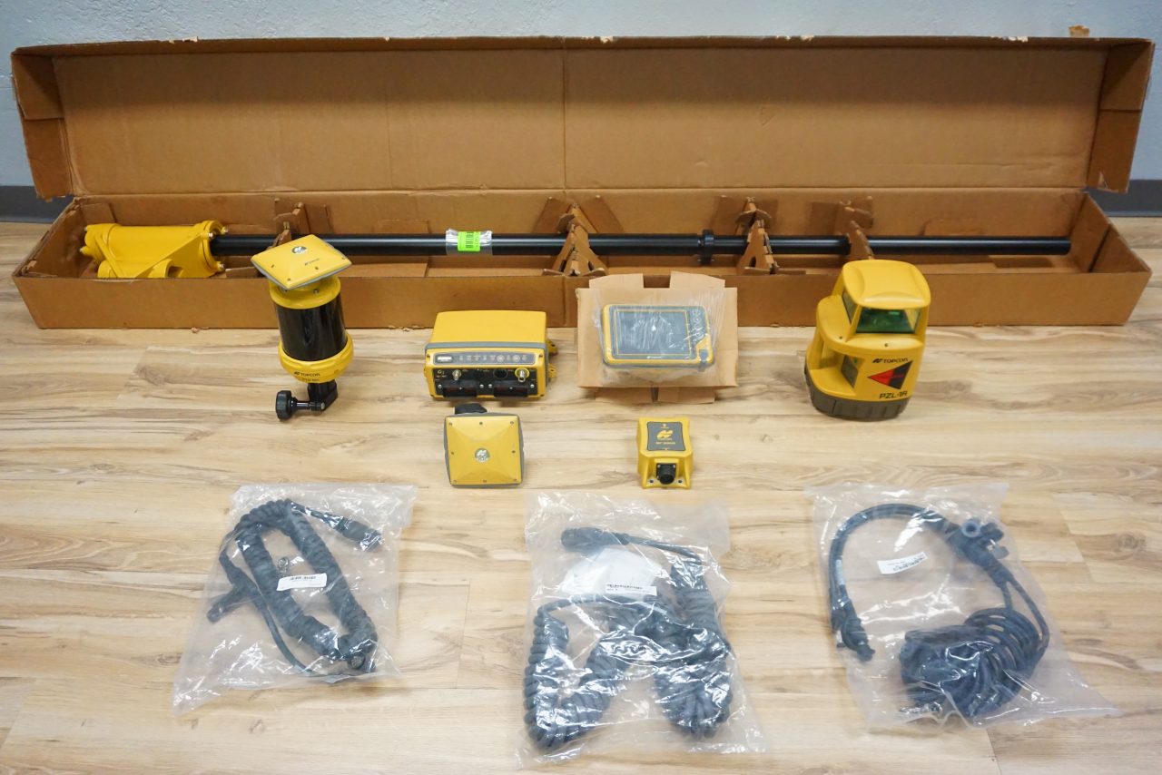 Topcon MC2 GX55 Machine Control mmGPS GPS GNSS w/ Auto’s MC2 for MC-R3 ...