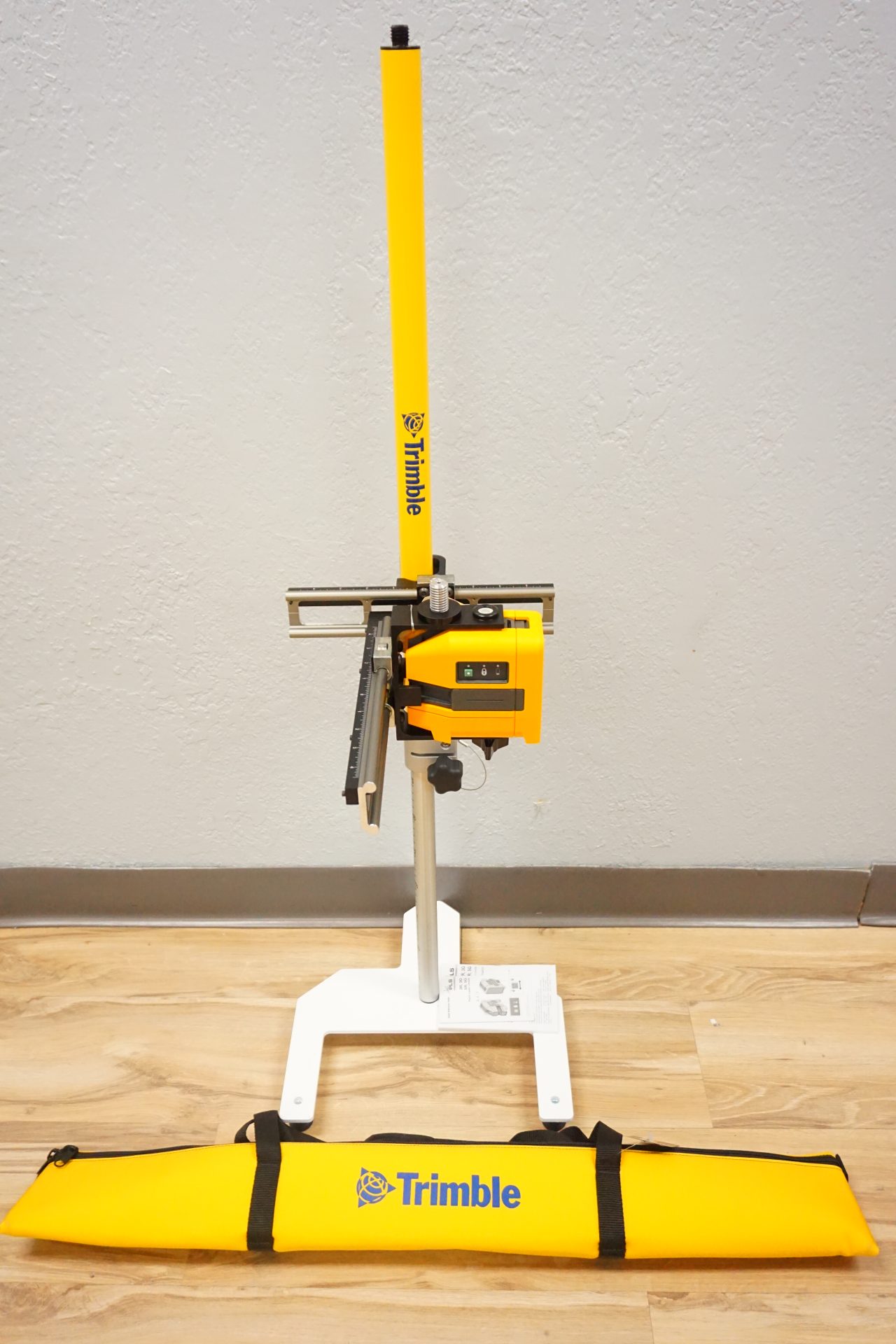 GTP X-Y Positioner Lay Out Rod – GREEN Beam with Trimble Pole | DH ...