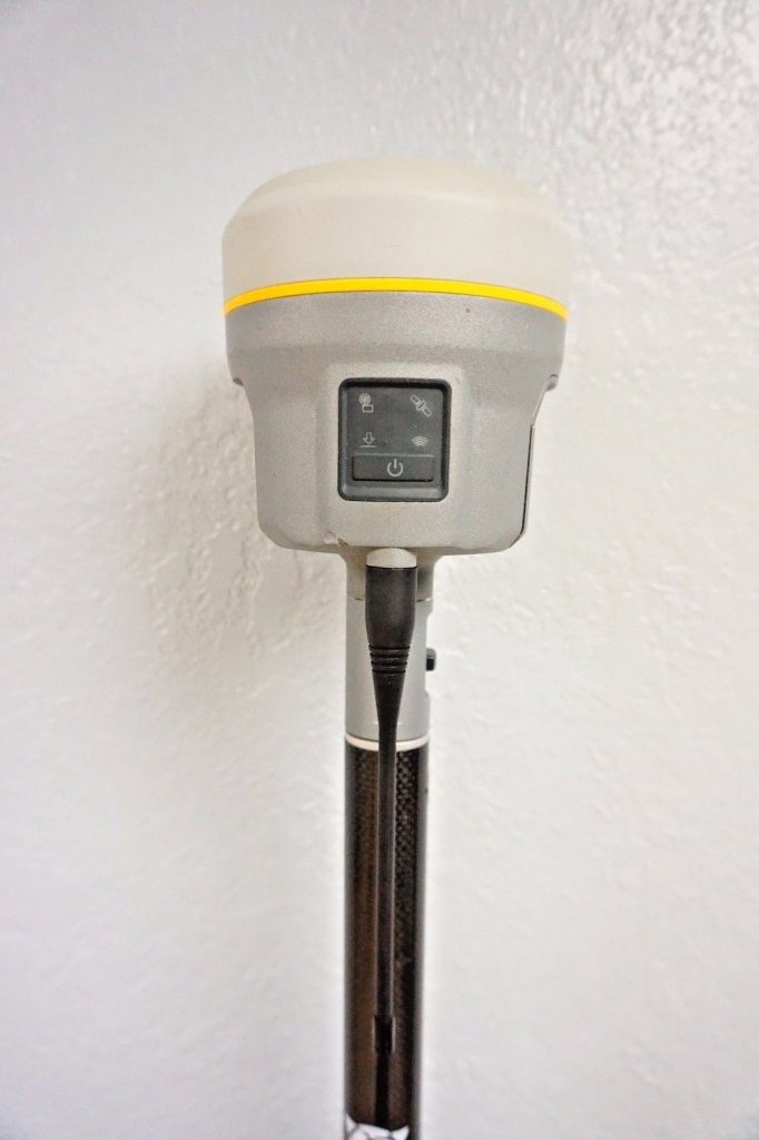 Trimble R10 L1 L2 L2c L5 GPS Glonass Galileo Compass xFill TSC3 Rover ...