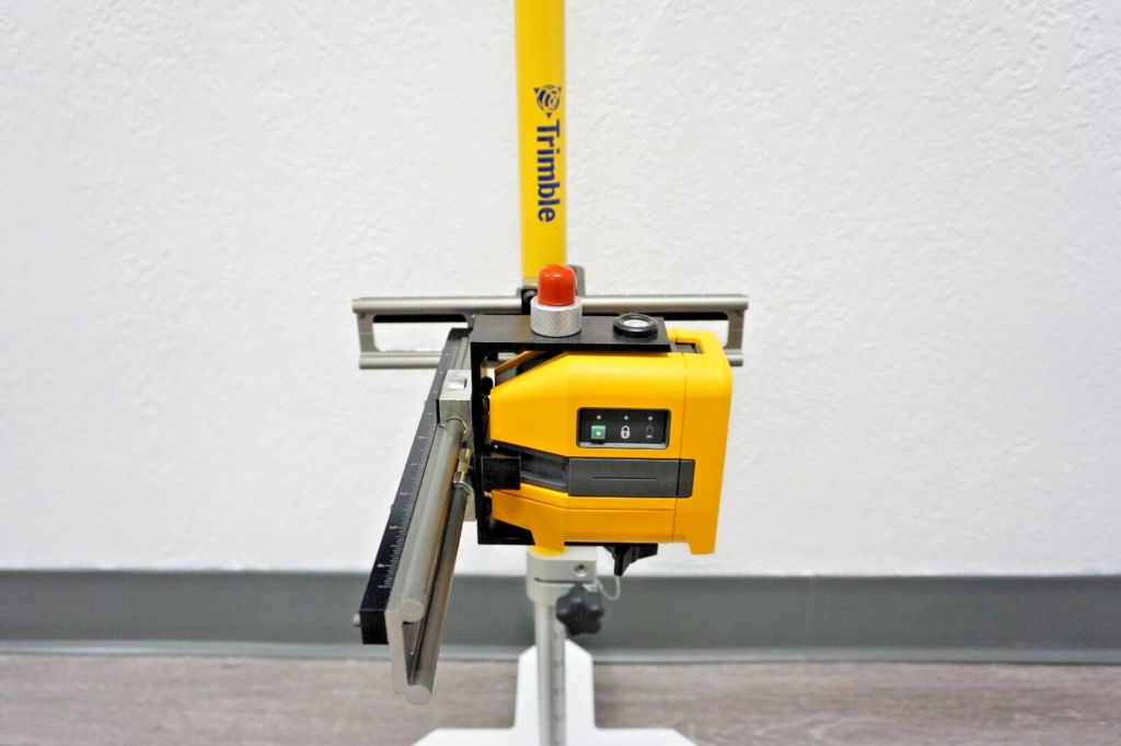 GTP X-Y Positioner Lay Out Rod – RED Beam with Trimble Pole | DH Technology